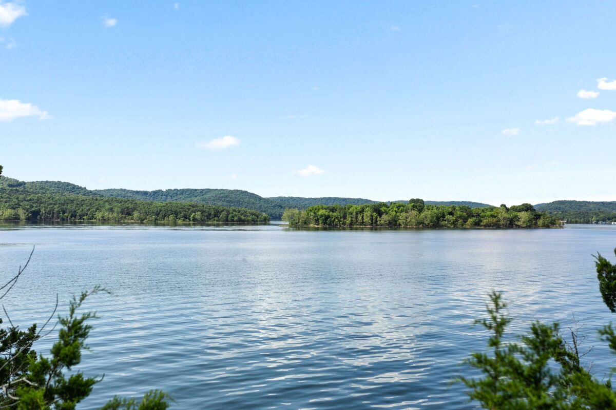 Gallery - Lakefront on Table Rock Lake | Hideaway Resort